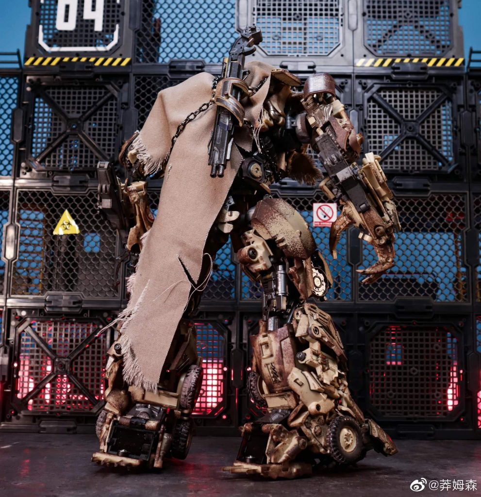 Unique Toys - UT R-05 Desperado (Desert Version) | IACON STORE