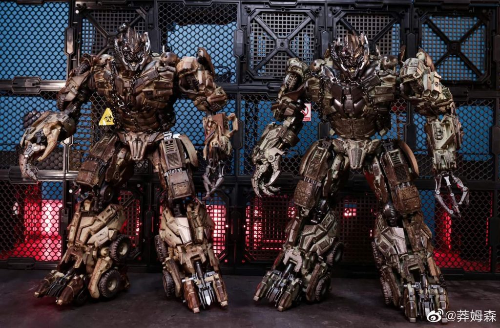 Unique Toys - UT R-05 Desperado (Desert Version) | IACON STORE